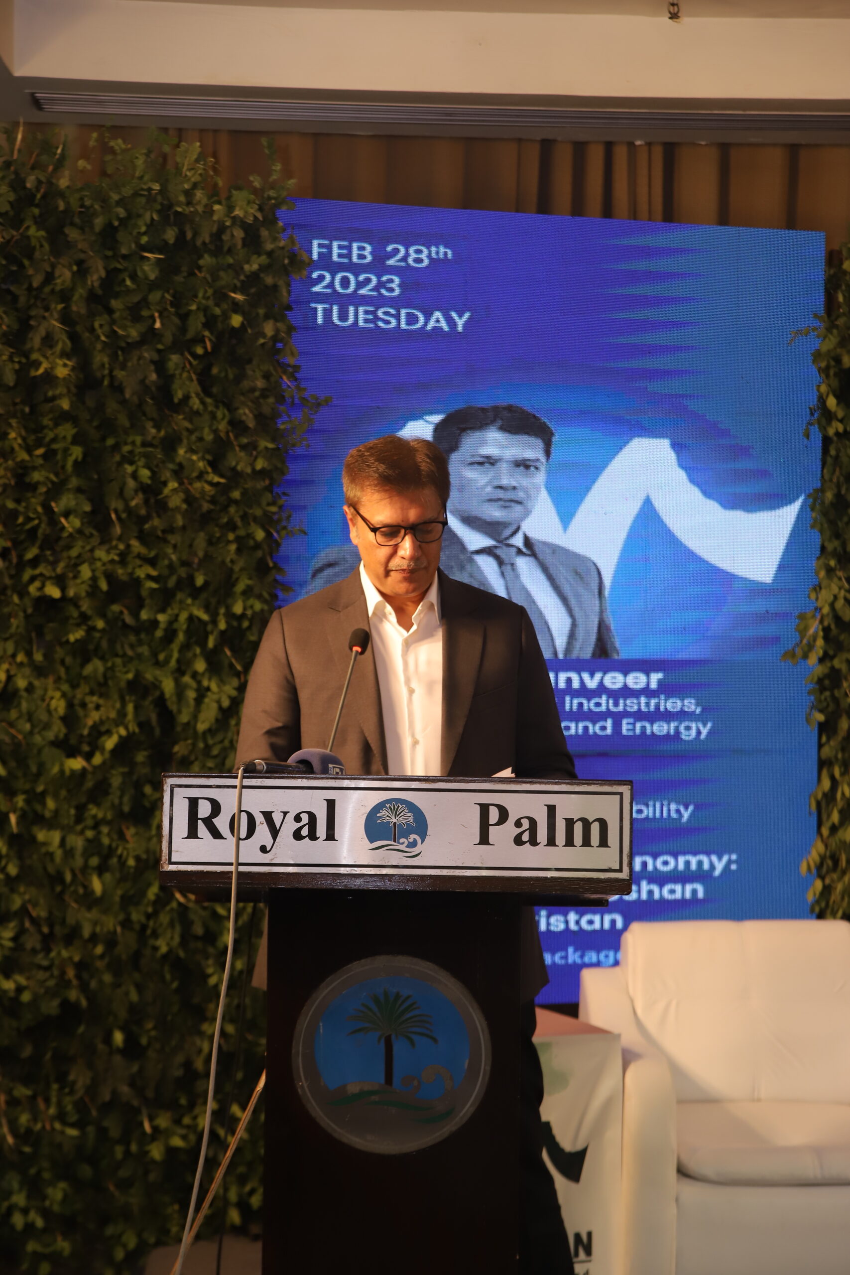 The Circular Economy: Towards a Roshan Pakistan – Roshan Packages Limited